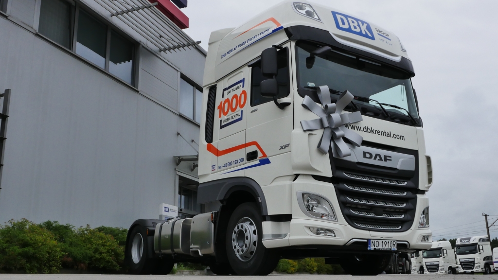 1000 DAF w DBK Rental! | autoEXPERT